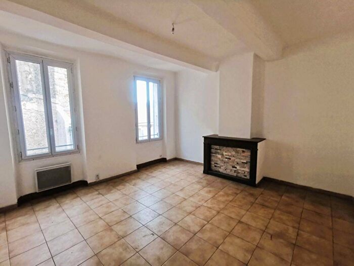 Appartement à louer - Partie Sud-Collet-Redon-Vauses-Testavins, Le Muy - 3 pièces - 2 chambres