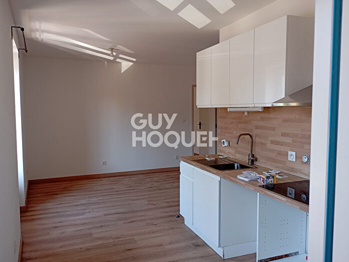 Carpentras, Coeur de Ville : Appartement 2 pièces à louer