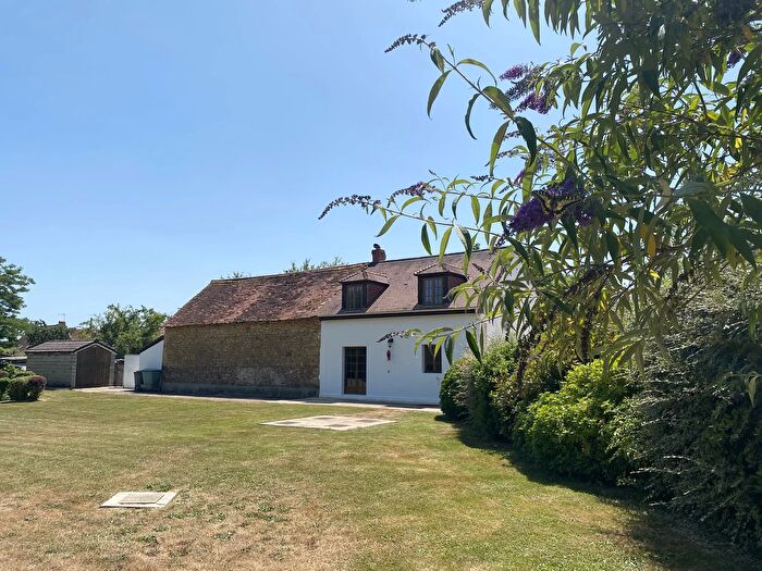 Maison 5 pièces à vendre à Coulonges