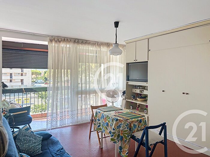 Saint-Cyprien, Le Port : Appartement 1 pièce à vendre