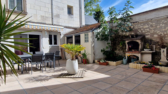 Manthelan - Maison 10 pièces à vendre