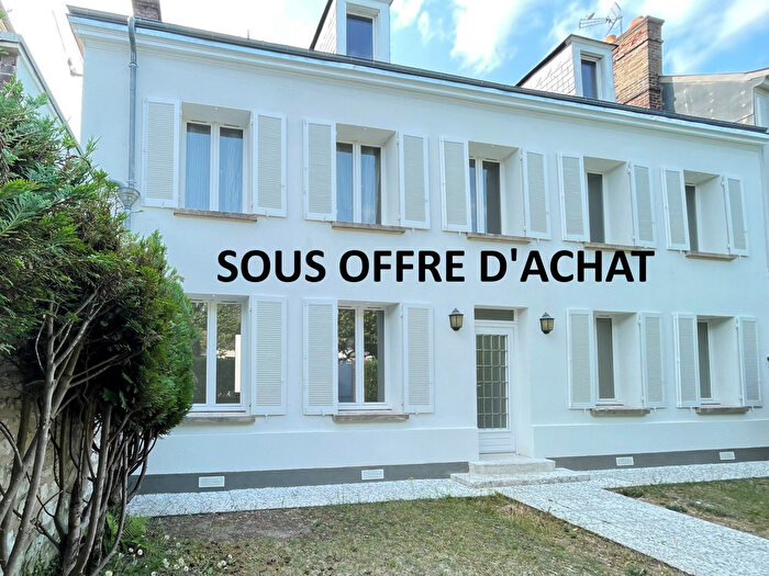 Maison à vendre - Vernon, Bizy, Parc, Eglantiers - 6 pièces - 4 chambres