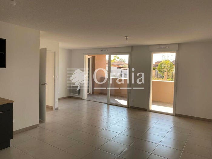 Garons : Appartement 3 pièces à louer
