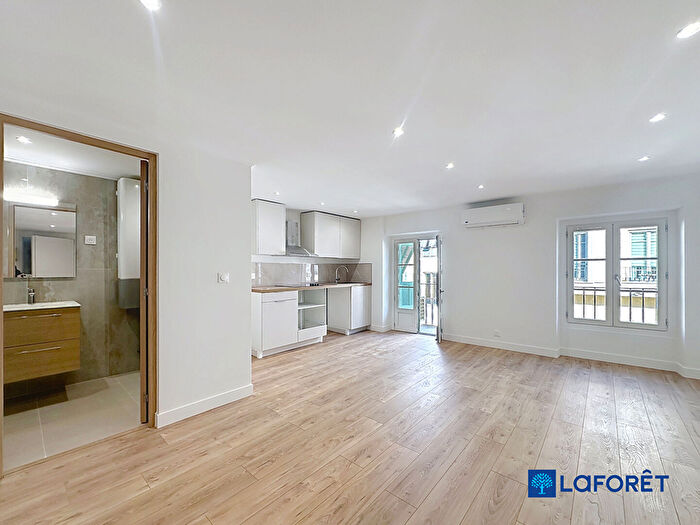 Appartement à vendre - Nice, Carabacel - 2 pièces - 1 chambre