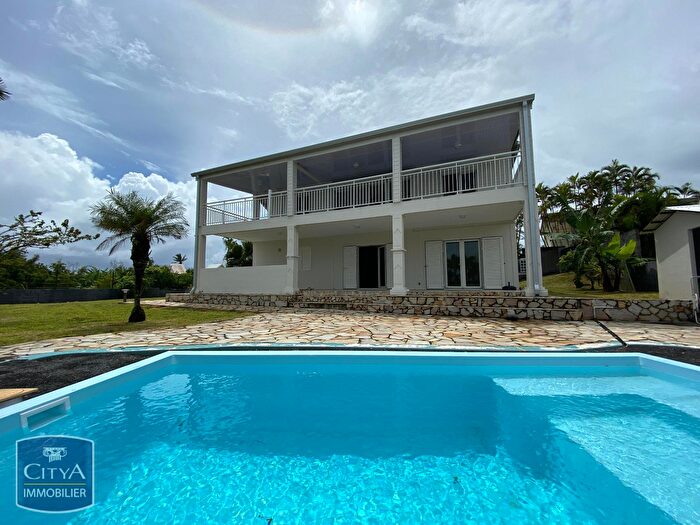 Maison à vendre - Saint-Benoît, Bourbier les Bas - 7 pièces - 6 chambres