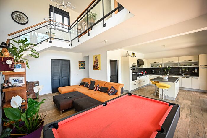 Maison à vendre - Saint-Denis - 4 pièces - 3 chambres