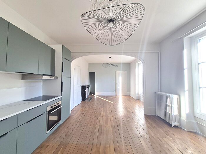 Appartement à vendre - Dijon, Montchapet - 4 pièces - 3 chambres