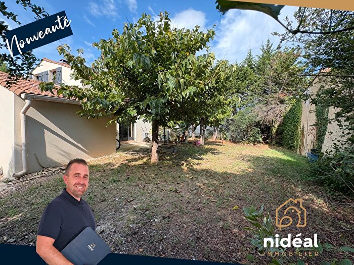 Maison à vendre - Calvisson - 7 pièces - 5 chambres