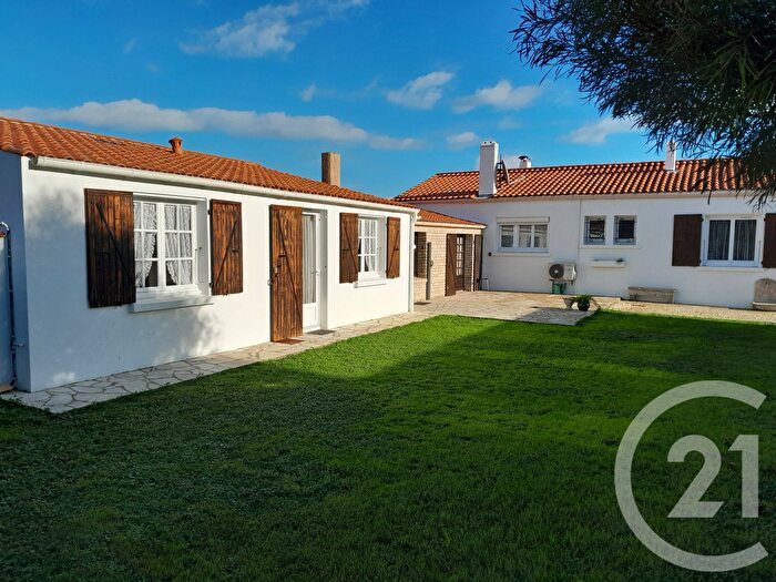 Maison à vendre - La Brée-les-Bains - 9 pièces - 4 chambres