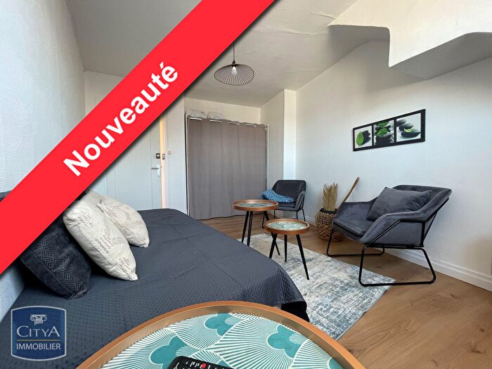 Appartement à vendre - Saint-Valery-en-Caux - 3 pièces - 2 chambres