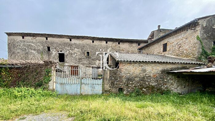 Maison 4 pièces à vendre à Alès, Brésis, Prés Rasclaux