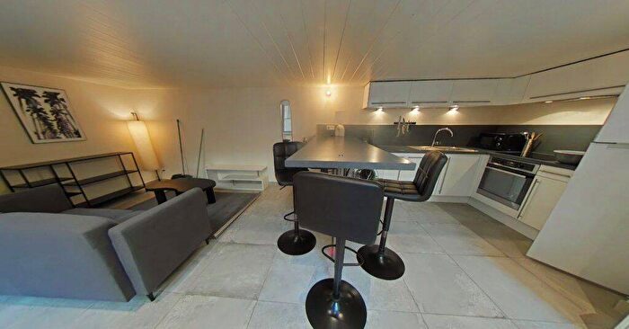 Appartement 1 pièce à Saint Vincent, Lyon 1er arrondissement, à louer