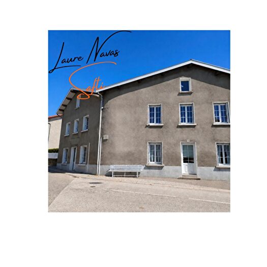 Maison 8 pièces à Valprivas, à vendre
