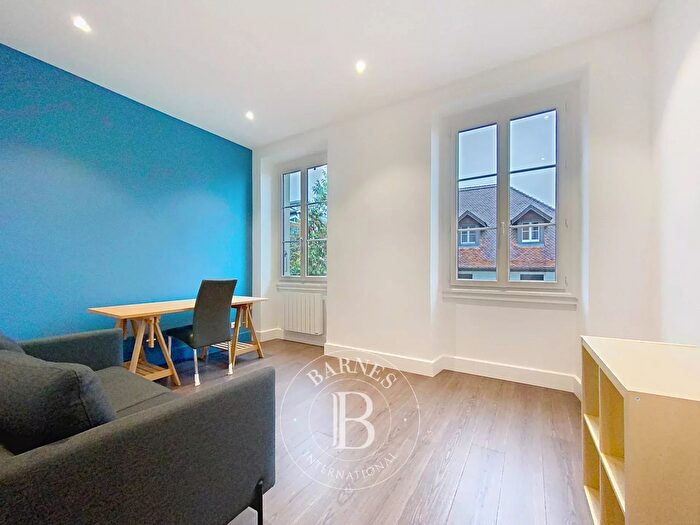 Appartement à vendre - Évian-les-Bains - 2 pièces - 1 chambre