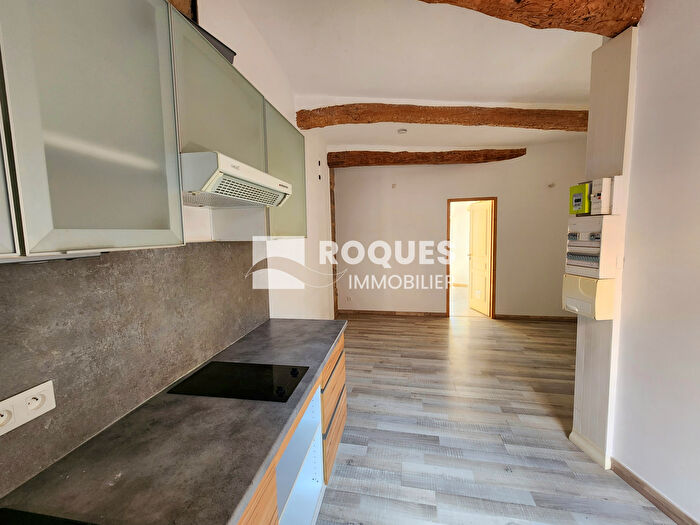 Appartement à louer - Lodève - 2 pièces - 1 chambre