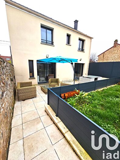 Maisons à vendre et appartements à louer - 1