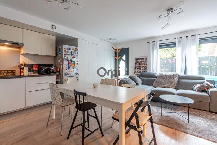 Maison à vendre - Joinville-le-Pont - 4 pièces - 3 chambres