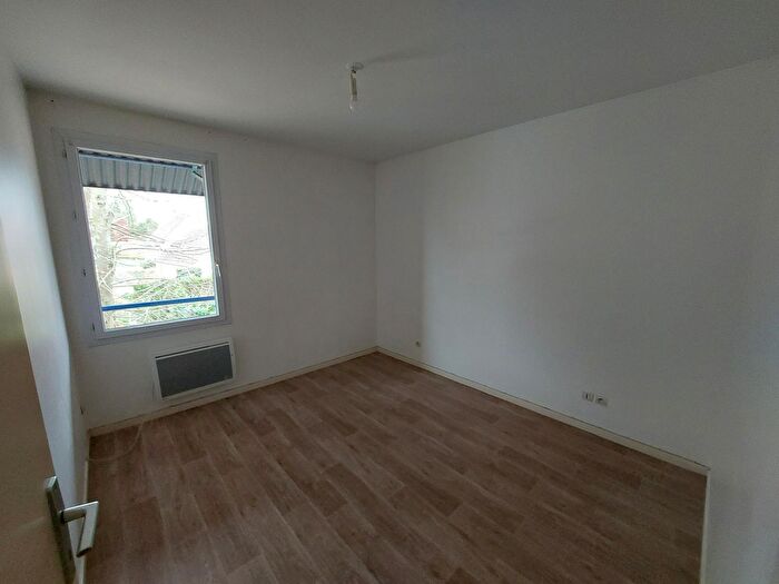 Appartement à louer - Roye - 3 pièces - 2 chambres