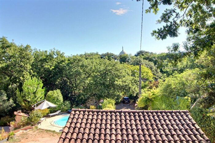 Maison à vendre - Rochegude - 5 pièces - 4 chambres