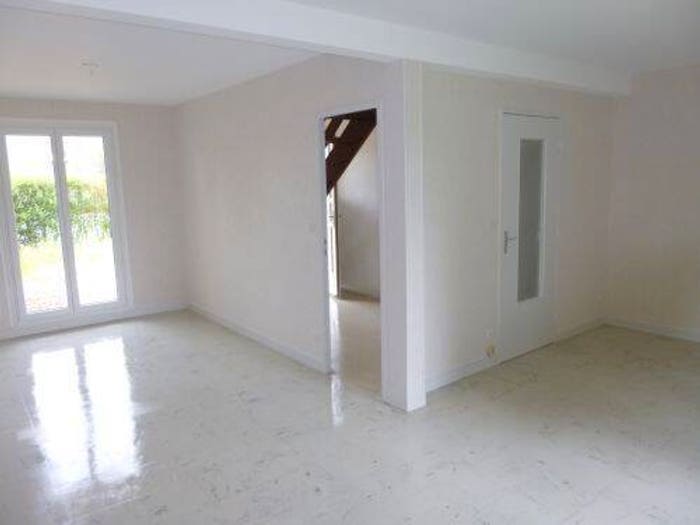 Maison 3 pièces à louer à Sancoins