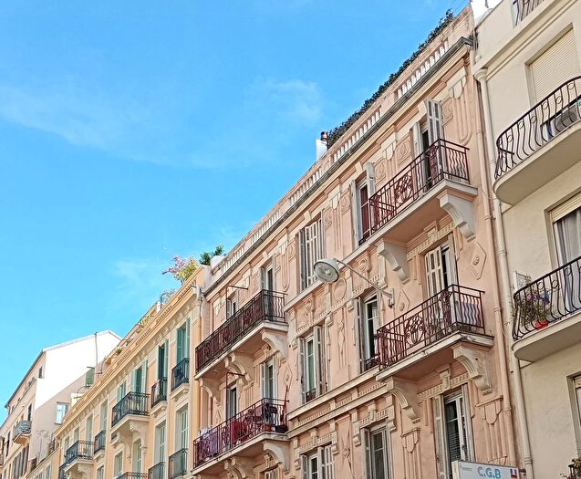 Appartement 2 pièces à vendre à Nice, Parc Impérial, Le Piol