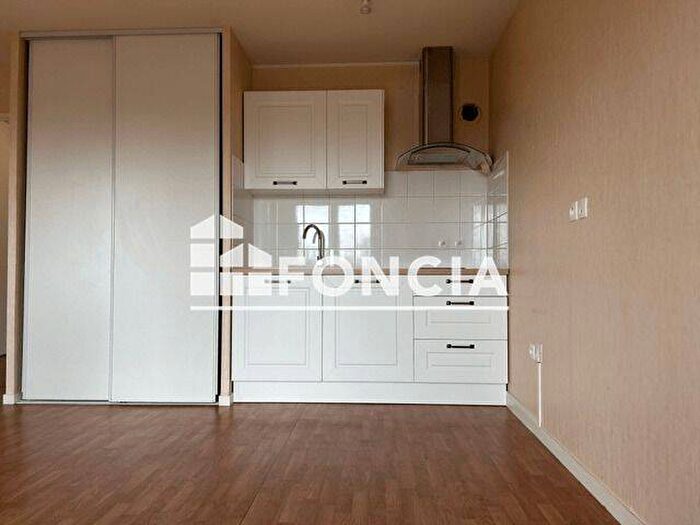 Gien le Vieux : Appartement 1 pièce à louer