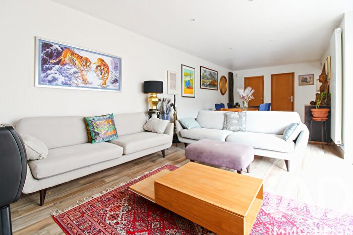 Maison à vendre - Lamballe, Centre-ville - 8 pièces - 5 chambres