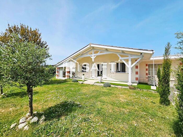Castelnau-de-Médoc - Maison 4 pièces à vendre