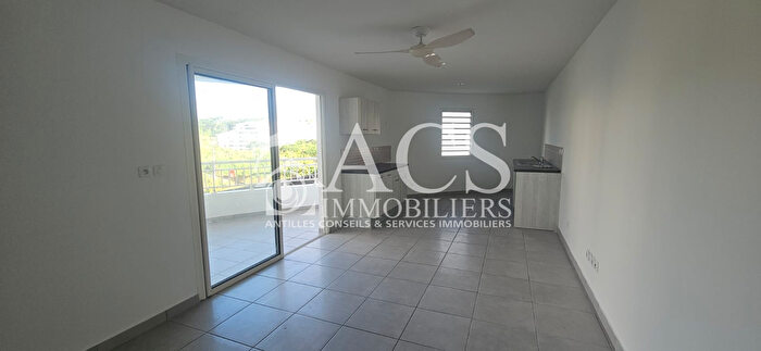 Appartement à vendre - Fort-de-France - 4 pièces - 3 chambres