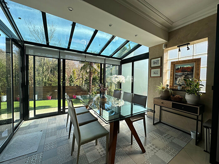 Maison 11 pièces à vendre - Verrières-le-Buisson, Tournelle
