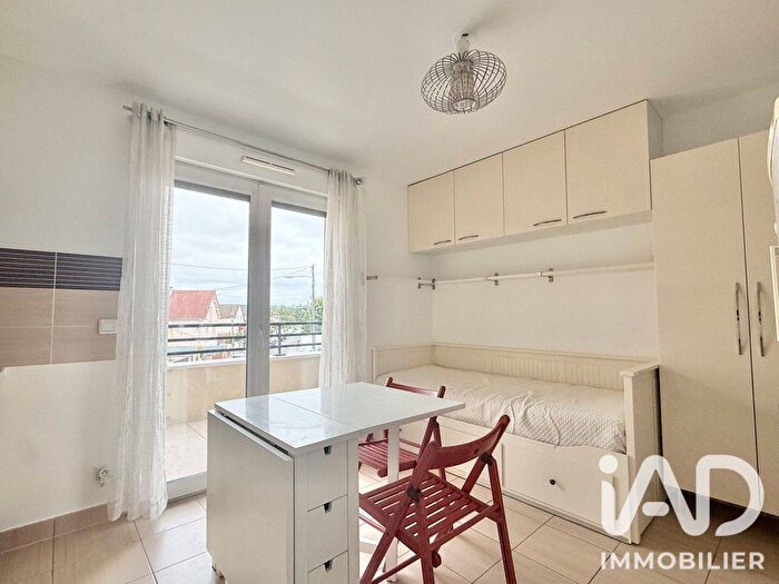 Appartement 1 pièce à louer - Gare-Parc du Chateau-Le Gros Buisson, Vigneux-sur-Seine