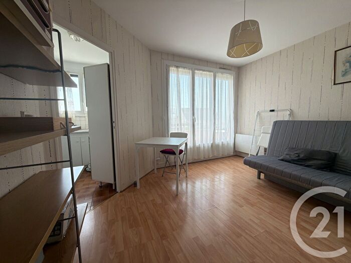Appartement 1 pièce à louer - Livry-Gargan, Centre-ville