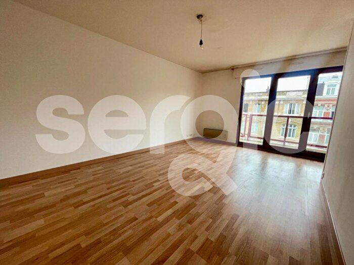 Lille, Wazemmes : Appartement 2 pièces à louer