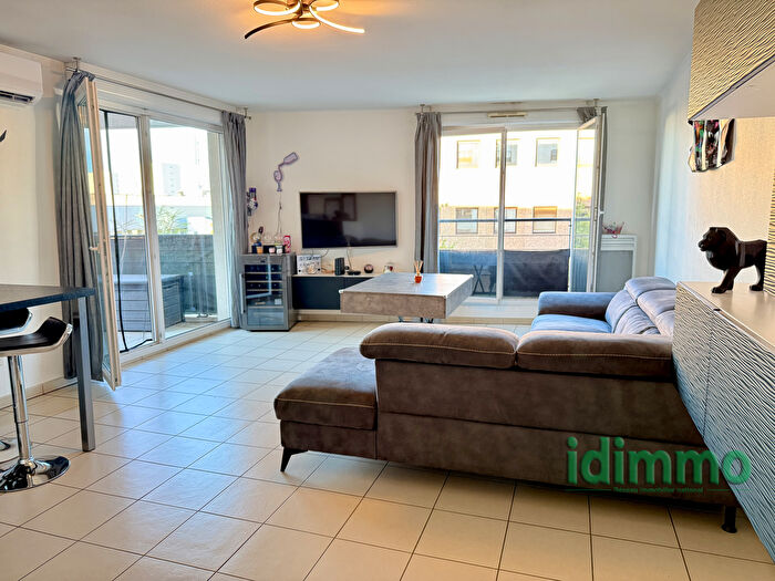 Lyon 8ème, La Plaine, Santy : Appartement 3 pièces à vendre