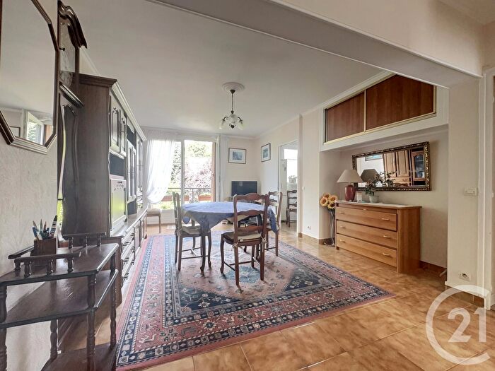 Bougival - Appartement 4 pièces à vendre
