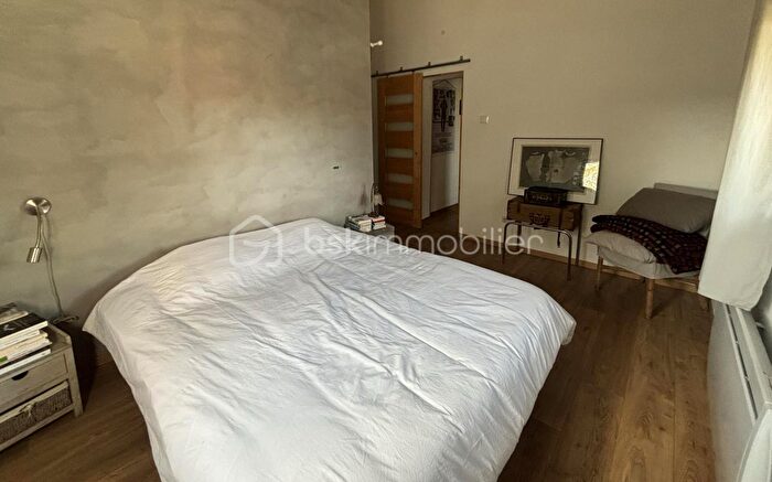 Maison à vendre - Artigues-près-Bordeaux - 6 pièces - 4 chambres