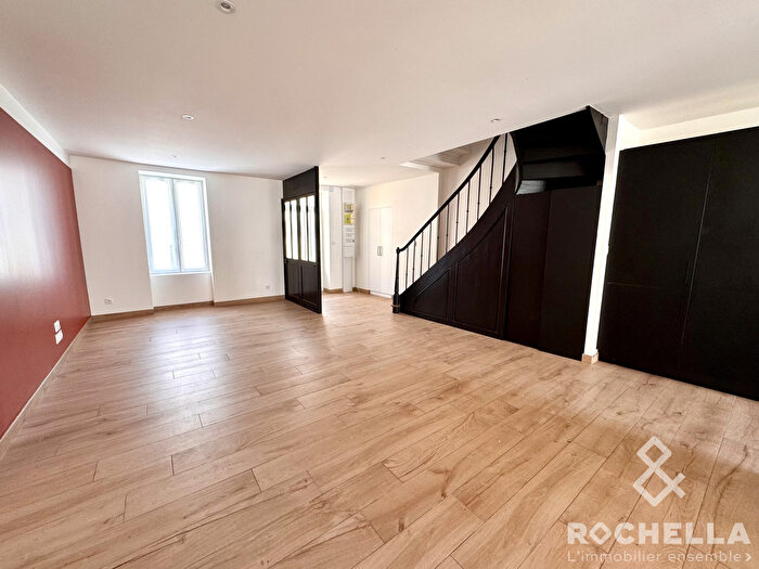 Maison à vendre - Ciré-dAunis - 4 pièces - 3 chambres