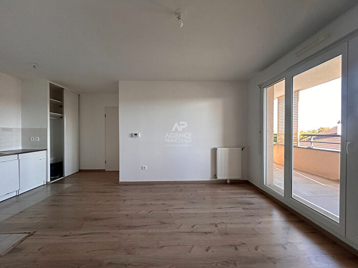 Carrières-sous-Poissy, Saint-Louis, Champfleury : Appartement 2 pièces à louer