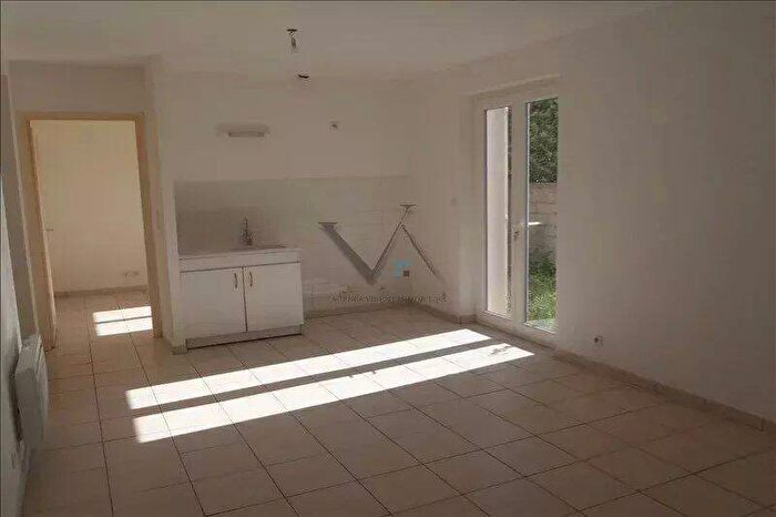 Catalins-Gondole, Montélimar : Appartement 2 pièces à louer