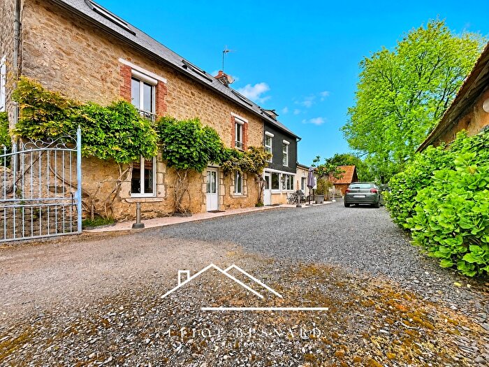 Maison 7 pièces à vendre à Graignes-Mesnil-Angot