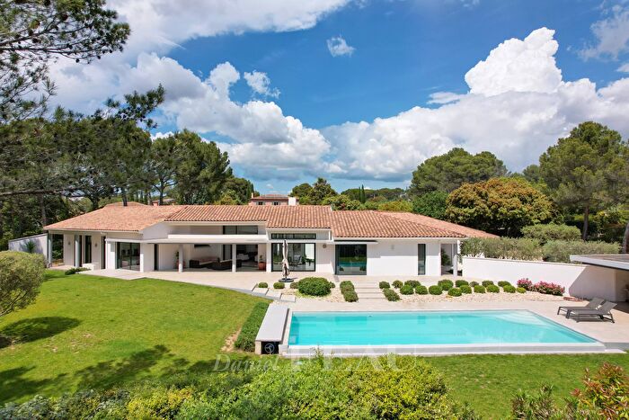 Maison à vendre - Aix-en-Provence, Centre-ville - 8 pièces - 5 chambres