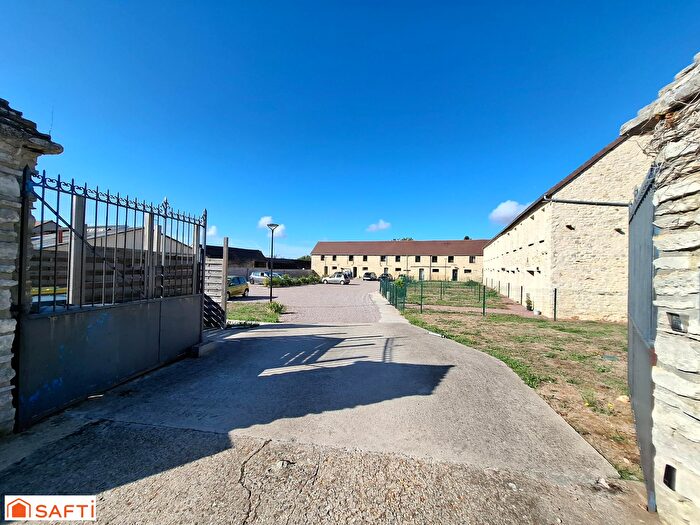 Villegats : Maison 4 pièces à vendre