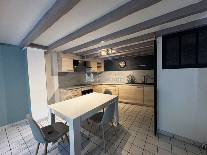 Estialet le Bouchet, Montbrison : Maison 3 pièces à louer