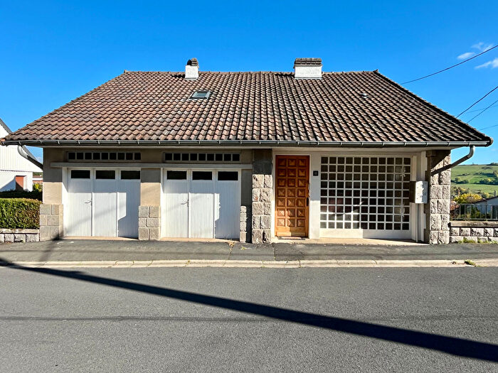 Maison à vendre - Aurillac, Stade, Alouettes, Massigoux - 9 pièces - 6 chambres