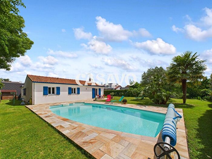 Nantes, Zola, Dervallières : Maison 6 pièces à vendre