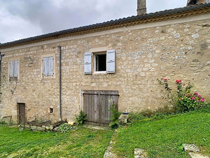 Maison 5 pièces à Lavardens, à vendre