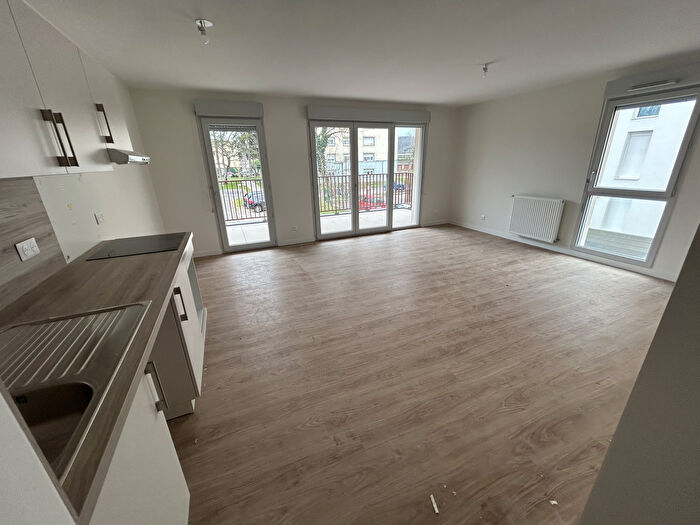 Appartement à louer - Ambérieu-en-Bugey, Gare - 2 pièces - 1 chambre