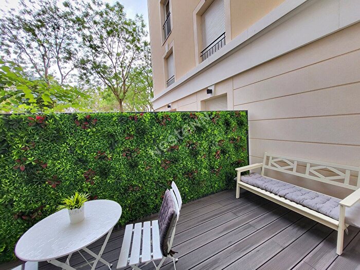 Appartement à louer - Seine Sud, Puteaux - 1 pièce