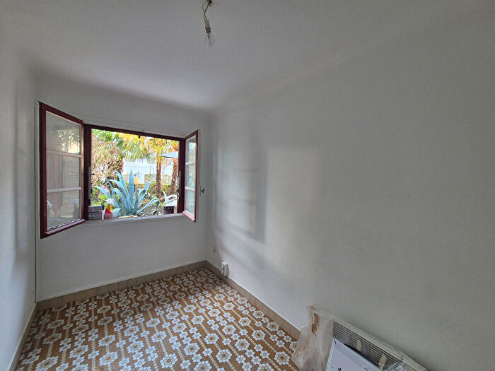 Appartement à vendre - Hendaye, Gare, Joncaux - 1 pièce