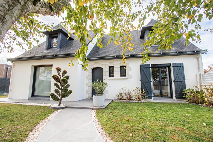 Maison à vendre - Saint-Sylvain-dAnjou - 5 pièces - 4 chambres